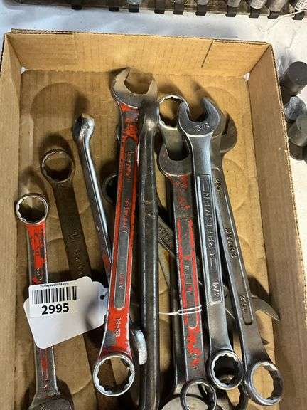 Box lot of wrenches - Hurley Real Estate & Auctions