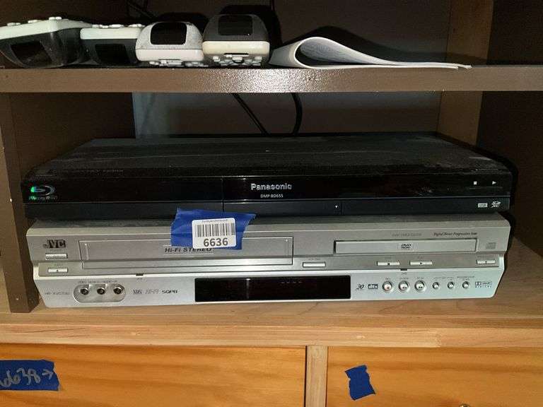 Panasonic Blue-ray player, JVC VCR/DVD player - Hurley Real Estate ...