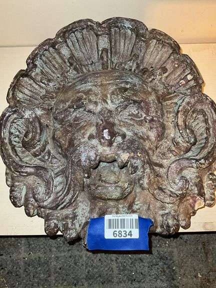 Stylized face plaque - Hurley Real Estate & Auctions
