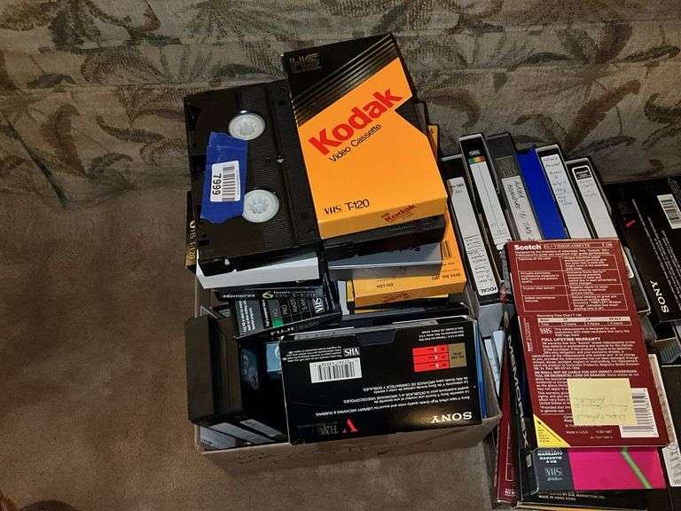 VHS tapes lot - Hurley Real Estate & Auctions