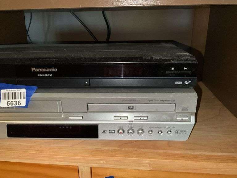 Panasonic Blue-ray player, JVC VCR/DVD player - Hurley Real Estate ...