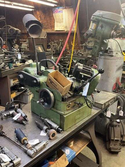 Sunnen VR6500K Valve Grinder with Tooling - Hurley Real Estate & Auctions