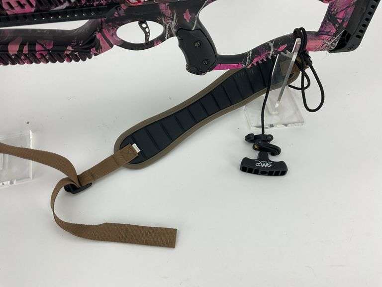 Barnett Lady Raptor FX crossbow with Barnett 4x32 scope, sling - Hurley ...