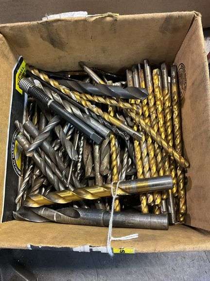 Box of drill bits - Hurley Real Estate & Auctions