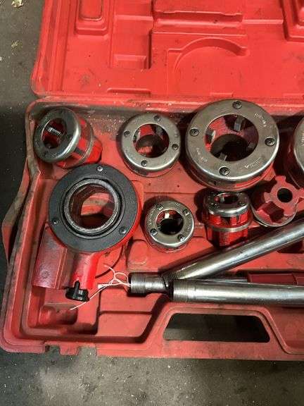 Pipe threader tool set - Hurley Real Estate & Auctions