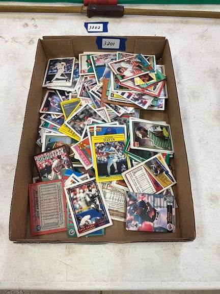 Lot of baseball cards - Hurley Real Estate & Auctions