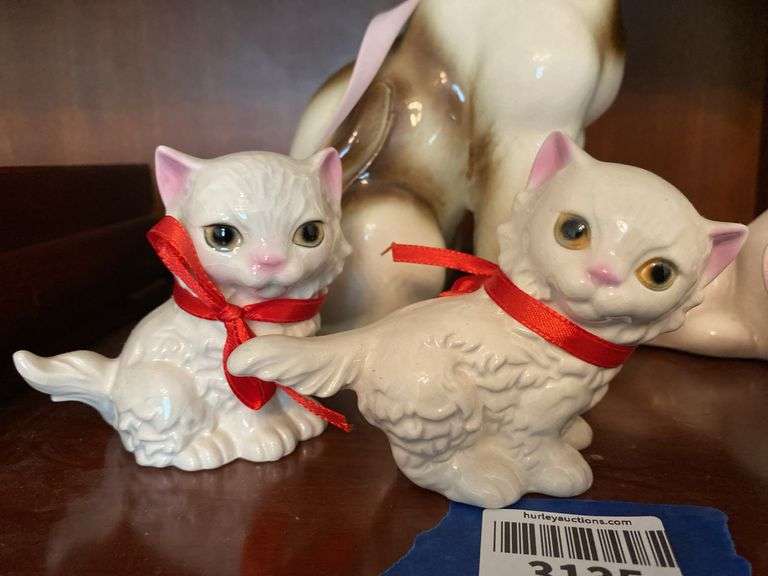 Ceramic cats & kittens two Lenox - Hurley Real Estate & Auctions