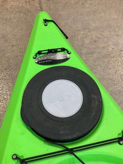 Future Beach Mariner 10.4 kayak with paddle - Hurley Real Estate & Auctions
