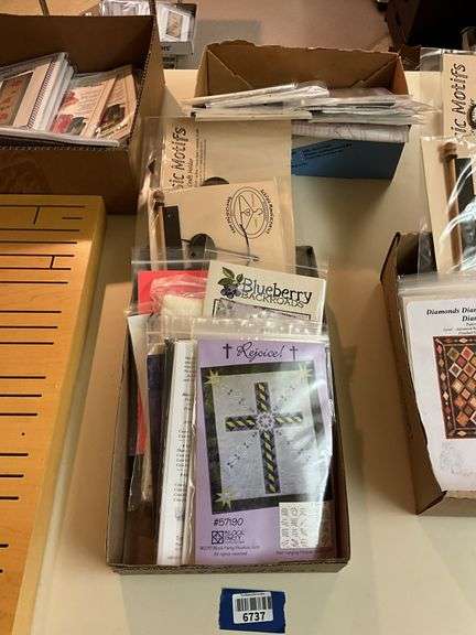 Quilt/sewing patterns, misc - Hurley Real Estate & Auctions
