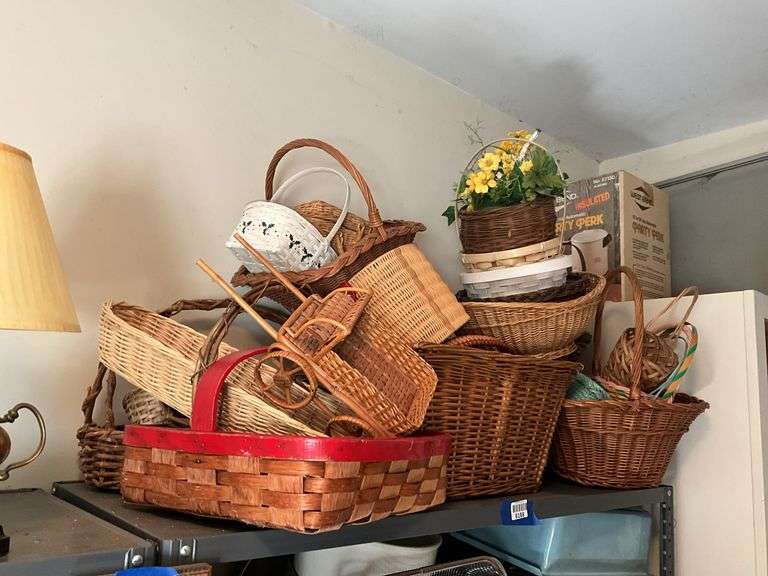 Baskets lot - Hurley Real Estate & Auctions