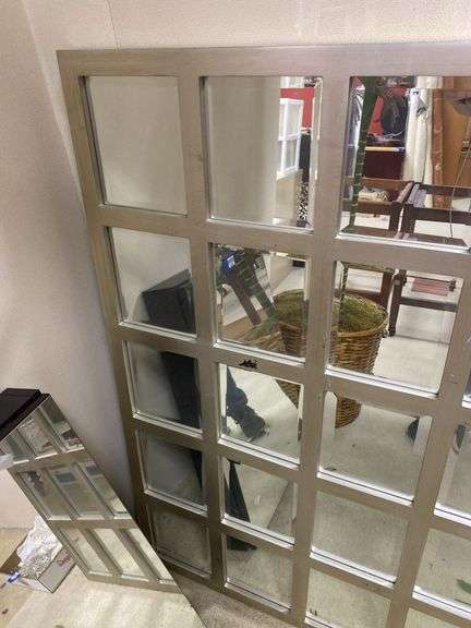 Divided mirror 40x45 - Hurley Real Estate & Auctions