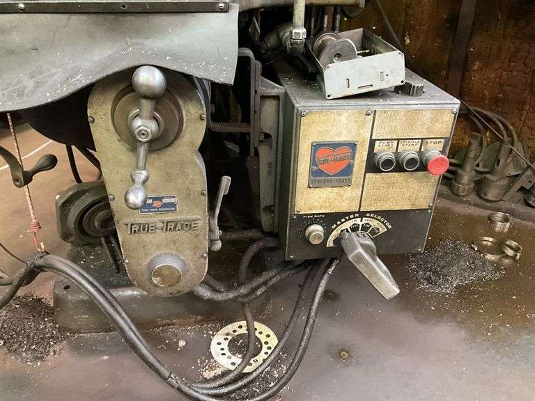 Bridgeport True Trace Milling machine 58403, 9x60 table ***PLEASE NOTE ...