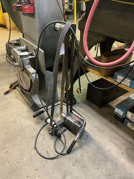 Hand Held Belt Sander/Polisher - Hurley Real Estate & Auctions