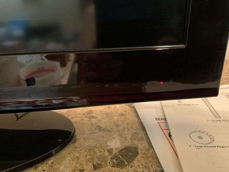 Samsung TV model: LN32D405E5D - Hurley Real Estate & Auctions