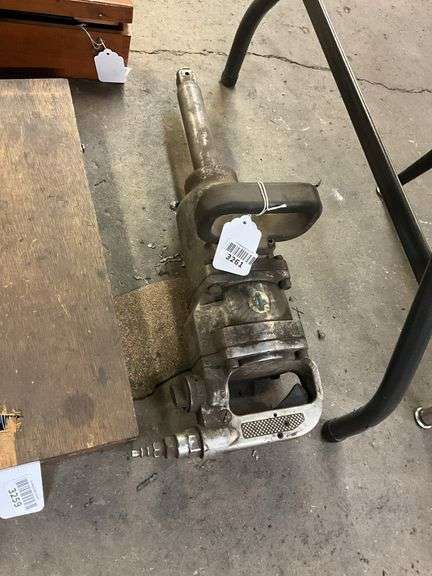 Cummins 1" Air Impact Gun - Hurley Real Estate & Auctions