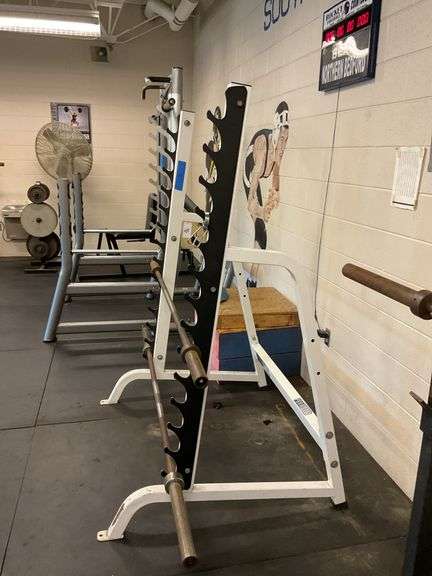 Parabody white rack 6’ high x 4’ wide - Hurley Real Estate & Auctions