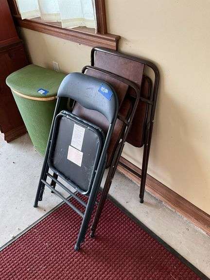 Vintage green wicker hamper and 3 foldable chairs - Hurley Real Estate ...