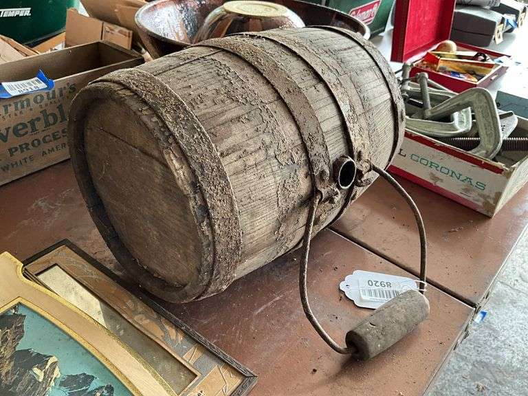 Keg w/ wire/wood bail handle - Hurley Real Estate & Auctions