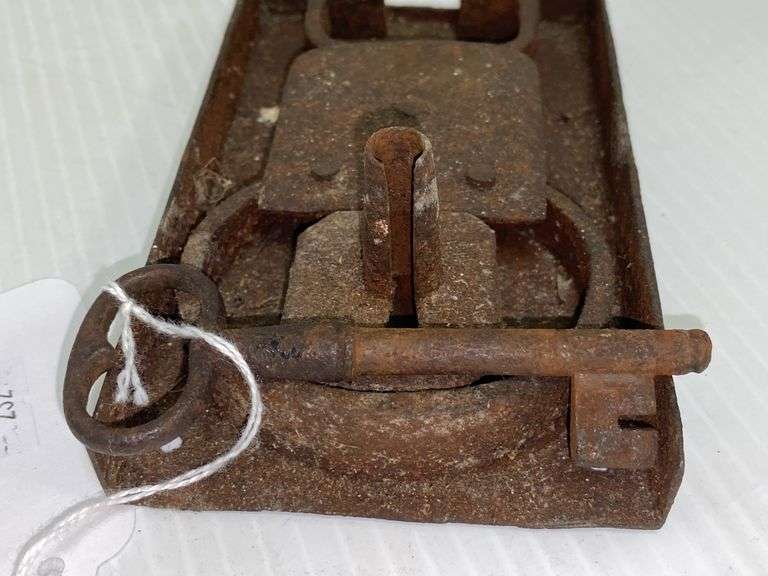 Iron box lock w/ key - Hurley Real Estate & Auctions