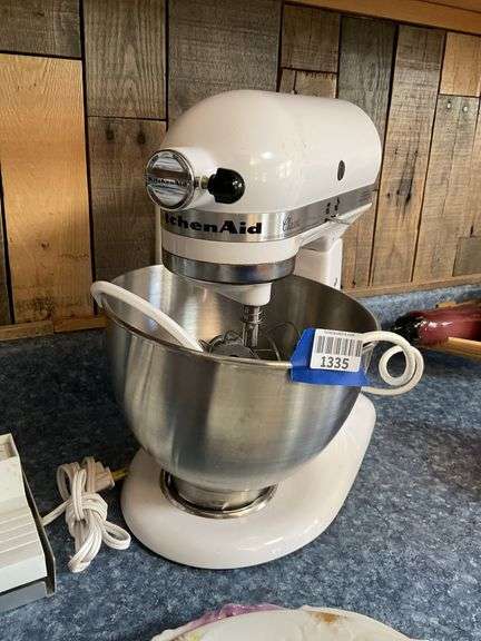 KitchenAid Classic stand mixer w/ stainless bowl - Hurley Real Estate ...
