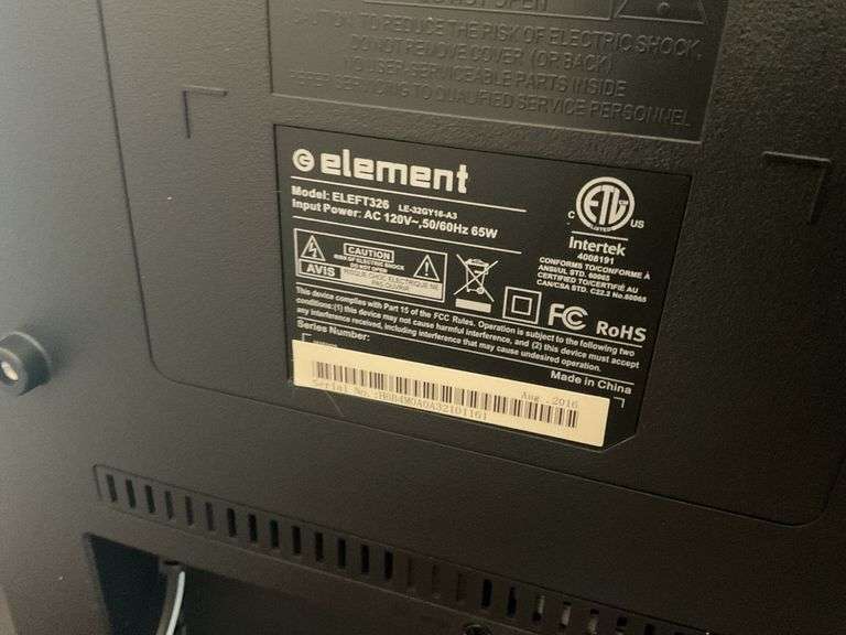 Element TV model: ELEFT326 w/ remote - Hurley Real Estate & Auctions