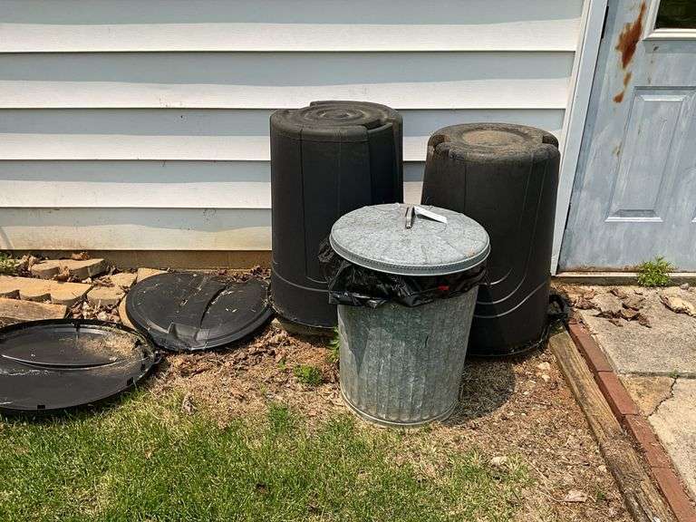 Metal and plastic garbage cans - Hurley Real Estate & Auctions