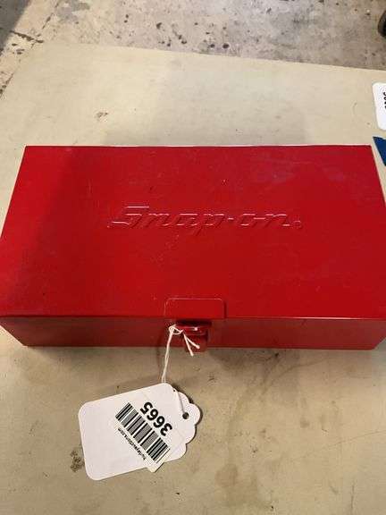 Snap-on Stud Remover & Resetter Tool Set - Hurley Real Estate & Auctions