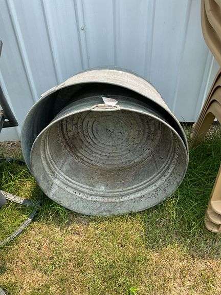 Two galvanized tubs - Hurley Real Estate & Auctions
