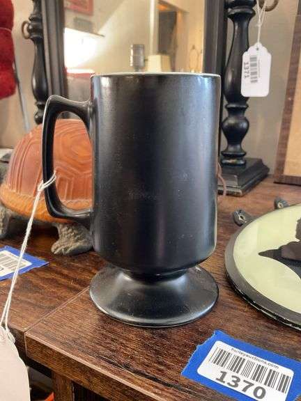 Mack Truck bulldog mug - Hurley Real Estate & Auctions