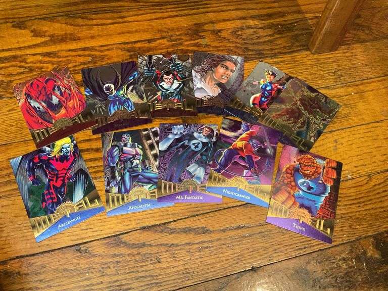 Super Hero trading cards - Hurley Real Estate & Auctions