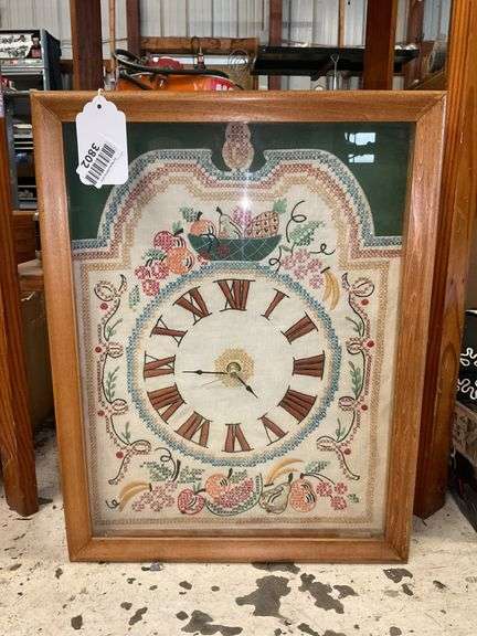 Battery Operated Clock - Hurley Real Estate & Auctions