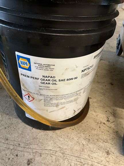 NAPA Gear Oil 80W-90 and Red Line D4 ATF with Hand Pumps - Hurley Real ...
