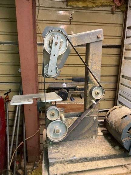 Sander - Hurley Real Estate & Auctions