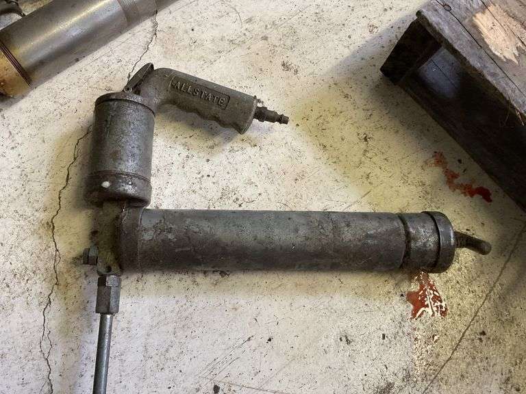 Pneumatic Grease Guns - Hurley Real Estate & Auctions