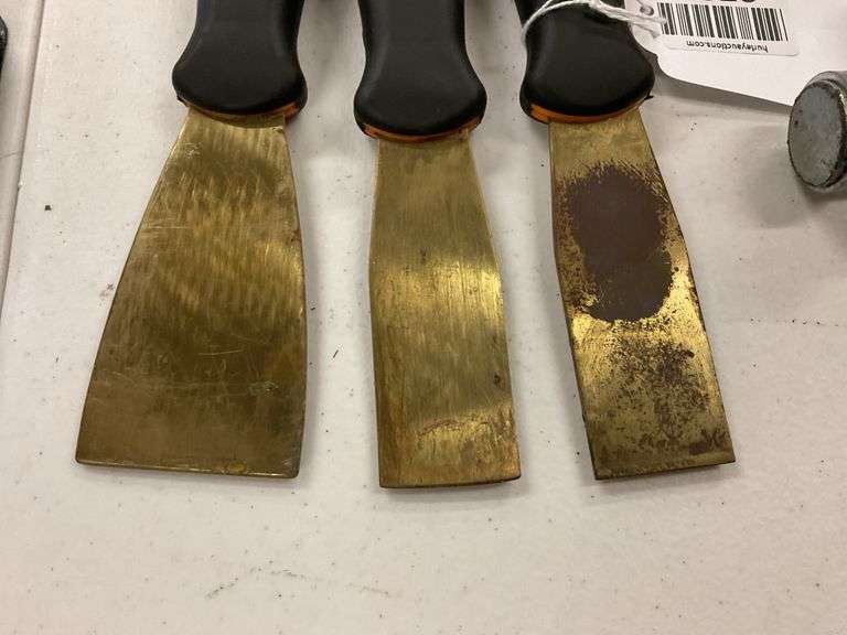 MATCO Scrapers - Hurley Real Estate & Auctions