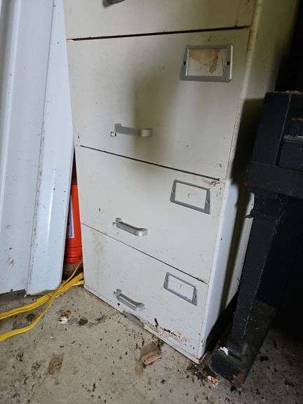 Mosler 5-Drawer Filing Cabinet/safe with Combination Lock - Hurley Real ...