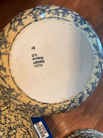 Robinson Ransbottom blue spongeware crock and bowl/pitcher - Hurley ...