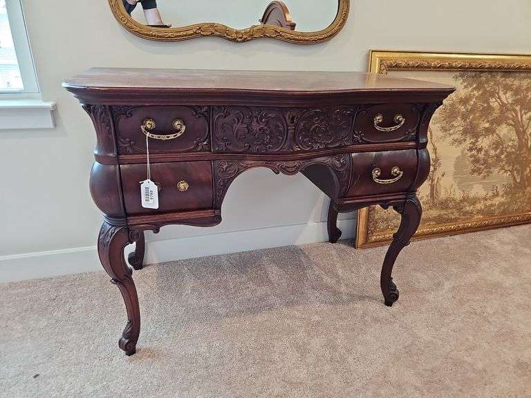 Rococo Revival dressing table w/ carved details, dovetailed drawers ...