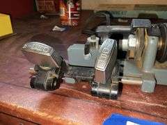 Micrometric Precision key cutter machine - Hurley Real Estate & Auctions