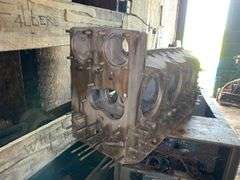 Continental O-IO-470 crank case - Hurley Real Estate & Auctions