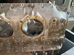 Continental O-IO-470 crank case - Hurley Real Estate & Auctions