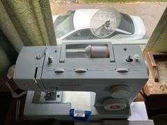 Singer Heavy Duty portable sewing machine and stand - Hurley Real ...