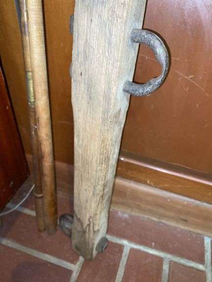 Single tree, gun cleaning rods - Hurley Real Estate & Auctions