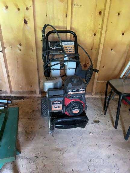 Elite Series pressure washer 2800 PSI Briggs & Stratton 6.75 HP ...