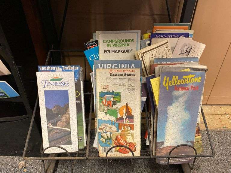 Wire display rack and road maps, almanacs, brochures contents - Hurley ...