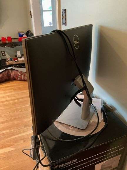 Dell computer monitor - Hurley Real Estate & Auctions