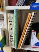 45rpm records on wire rack, Sim Mania 2 video games, other video games ...