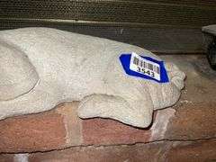 Pig figure - Hurley Real Estate & Auctions