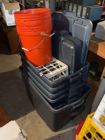 Plastic storage totes w/ lids, plastic buckets and milk crate - Hurley ...