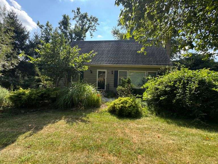 REAL ESTATE: 4635 Old Swimming Pool Rd, Braddock Heights, MD 21714 ...